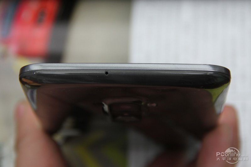 曲面屏幕+骁龙800 LG G Flex高清图赏_手机_太平洋科技